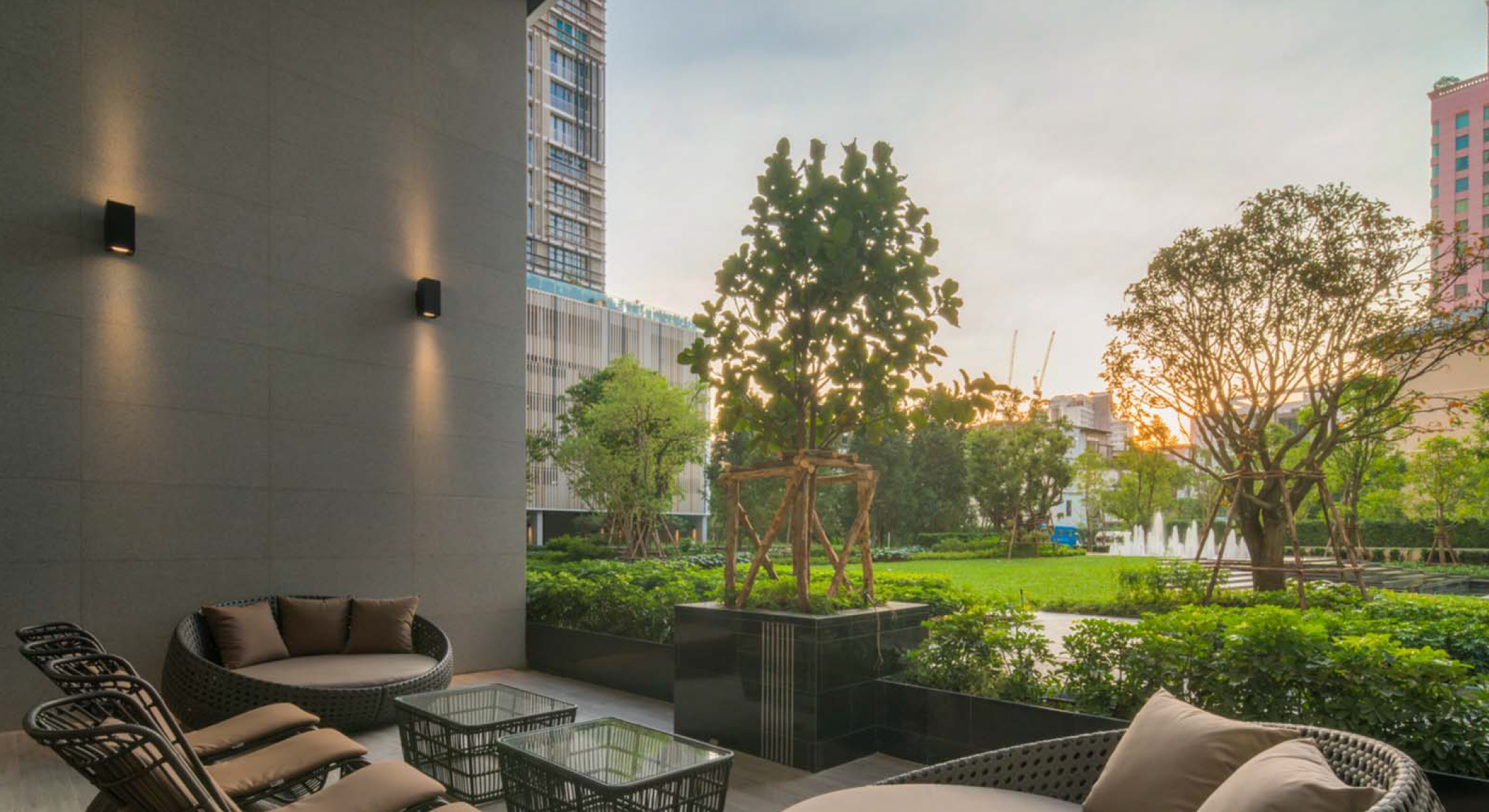 HAMPTON HOTEL & RESIDENCE