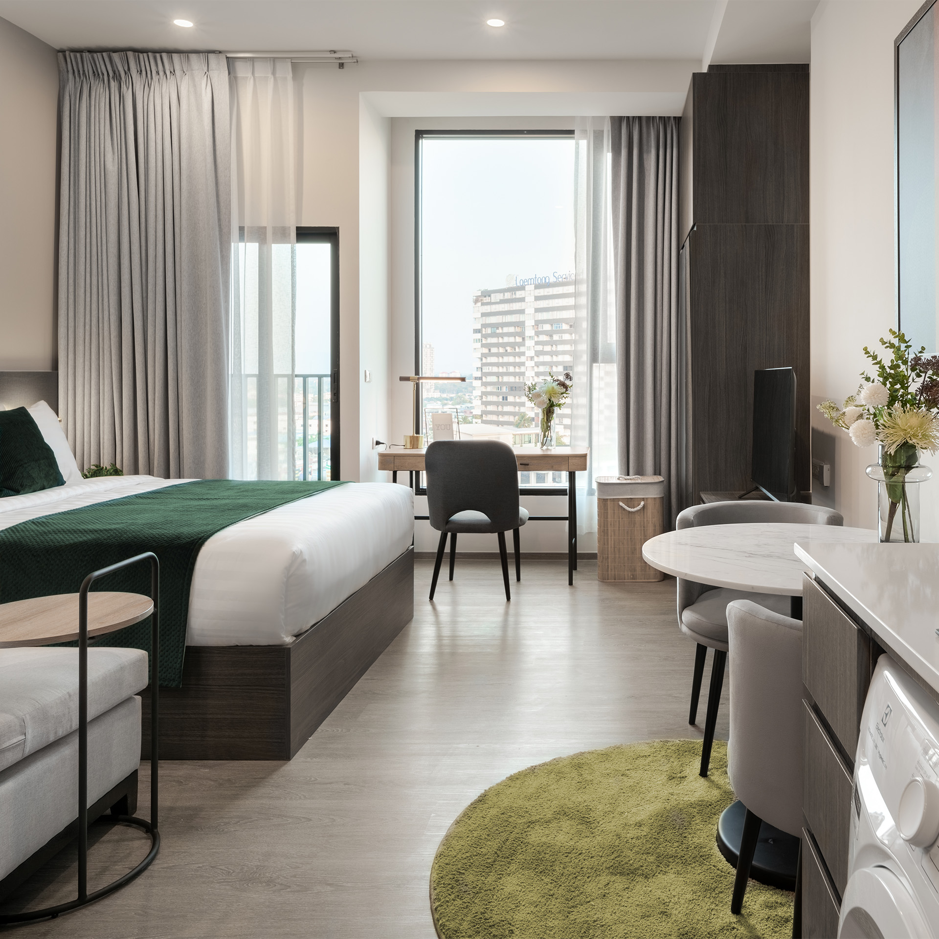 Hampton Sriracha, This luxurious rental condominium Privacy Is Essential